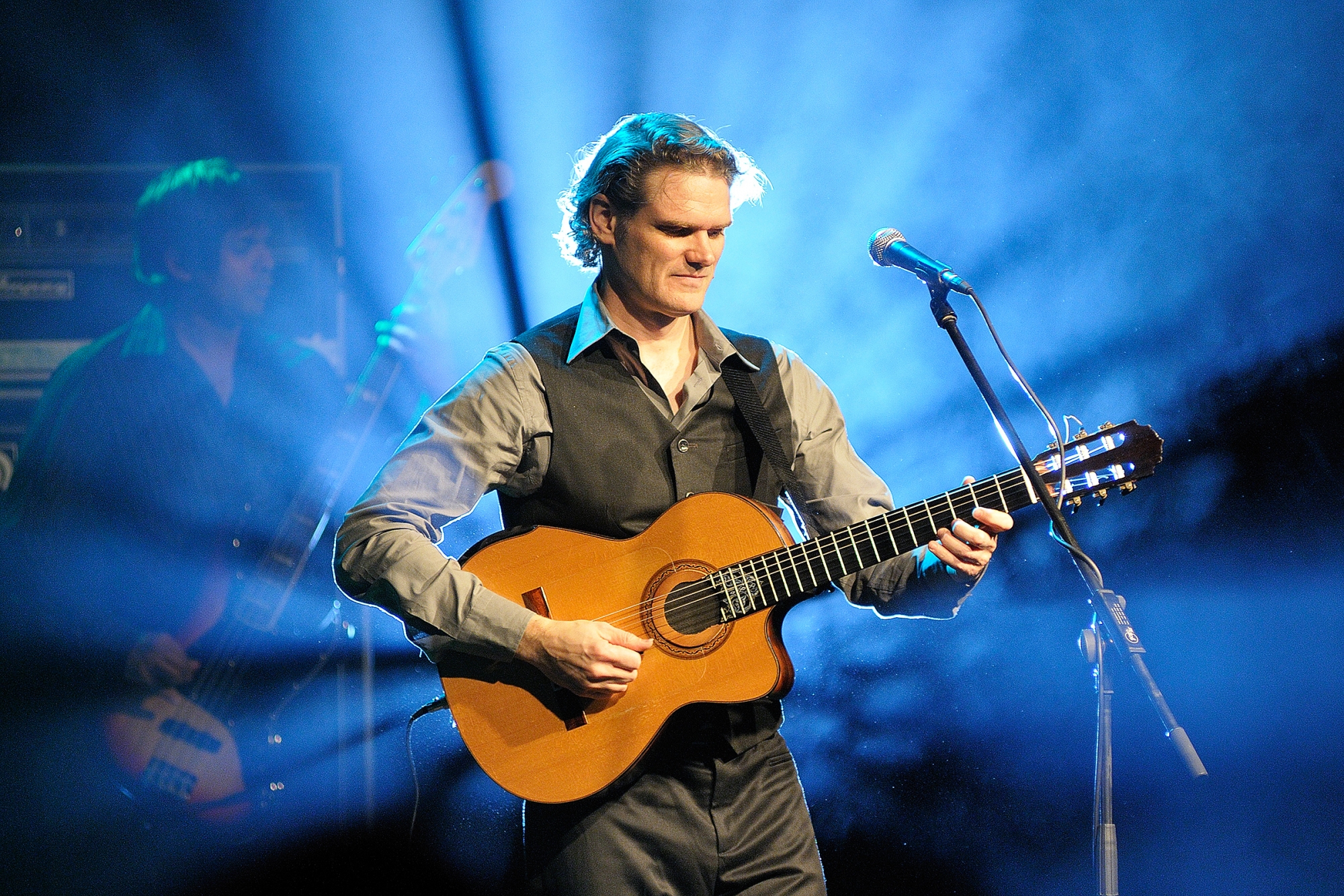 Jesse Cook - "Beyond Borders" [PŁYTA TYGODNIA] - Radio RAM